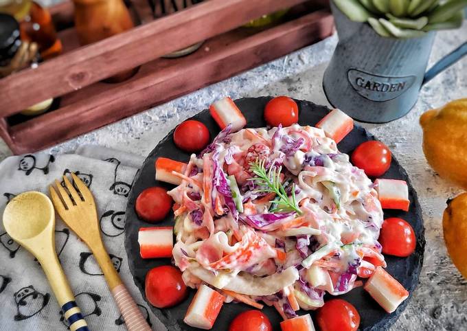 Resep Kani Mayo Salad oleh Ine Setiawati - Cookpad