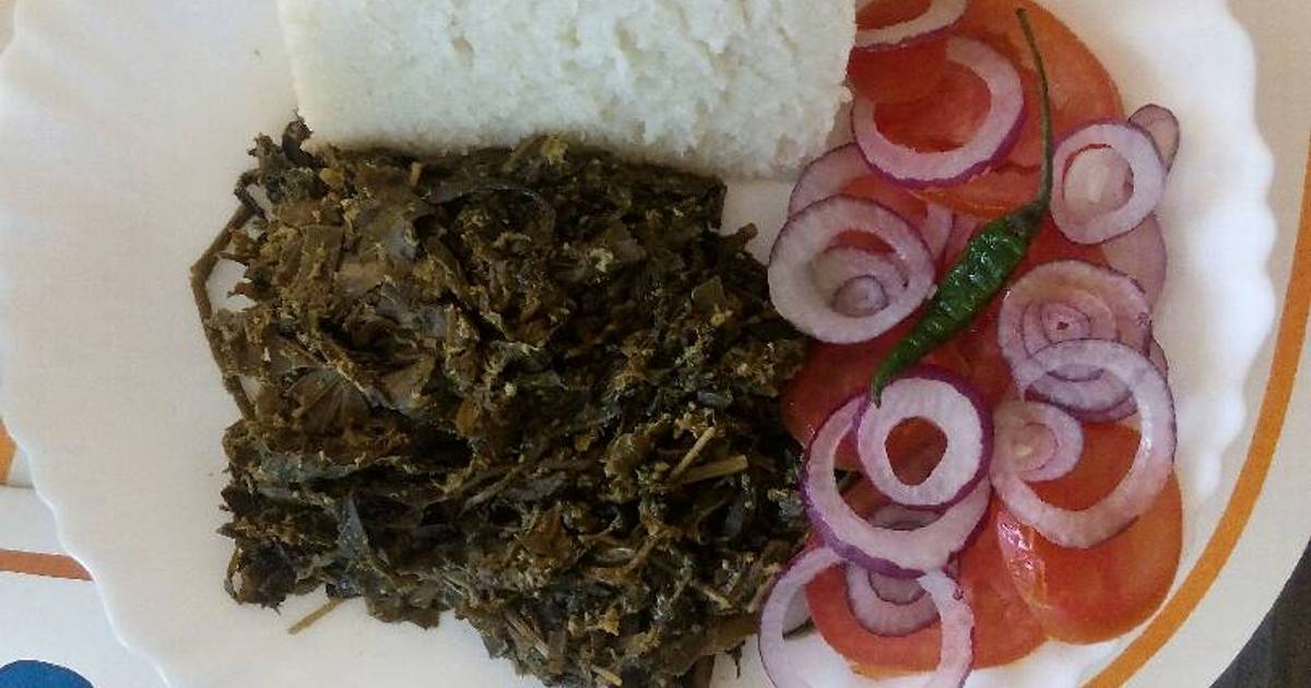 Coconut cooked managu/osuga/mnavu and ugali Recipe by Milka James - Cookpad