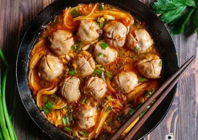 Resep Spaghetti Bakso Gurita Kuah Pedas oleh Oknisa Carolina - Cookpad
