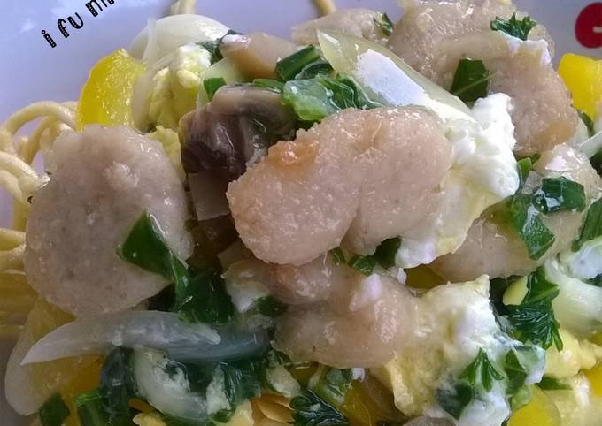 Resep I Fu Mie oleh Novia Diana Ayu Wulandari - Cookpad