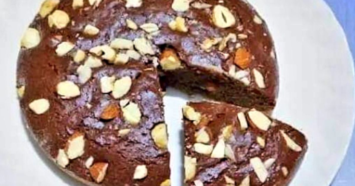 मिल्क मेड चॉकलेट केक (Milkmaid Chocolate Cake Recipe In Hindi) रेसिपी ...
