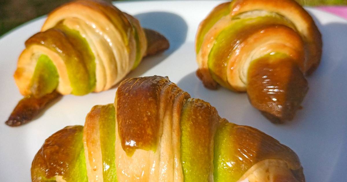 Croissant 🥐 (Masa danesa) Receta de Abigail Comonfort - Cookpad