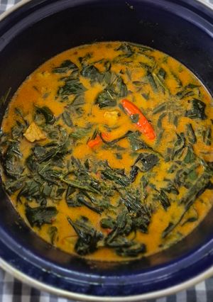Resep Gulai Daun Singkong oleh susan - Cookpad