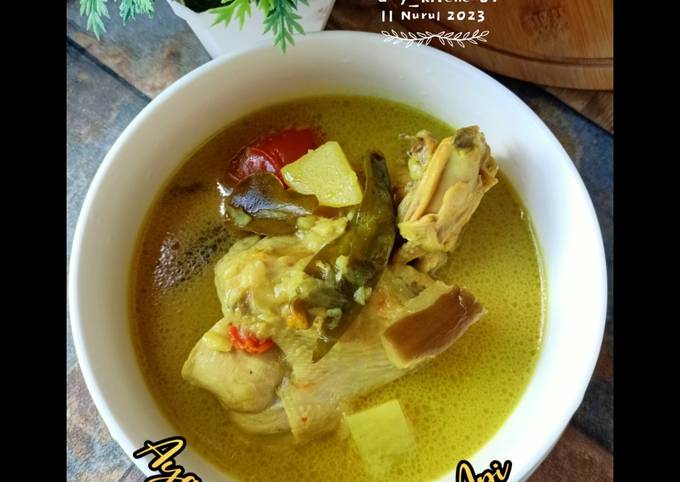 Resipi Ayam Masak Lemak Cili Api oleh mamy_kitchen89 - Cookpad