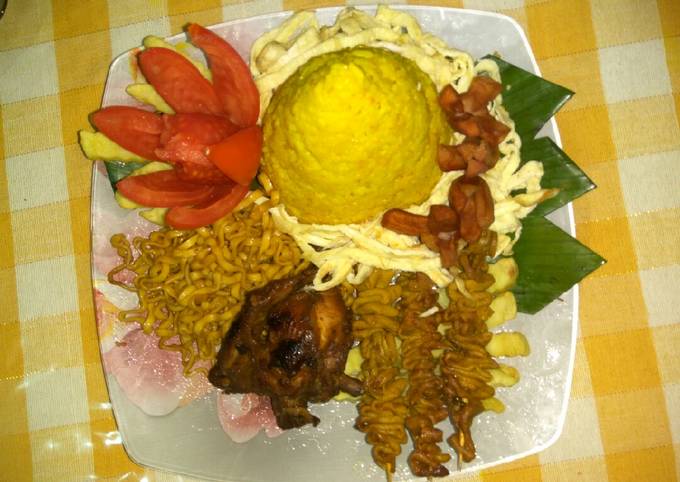 Resep Nasi kuning - Tumpeng Mini oleh Ika Setyaningrum - Cookpad
