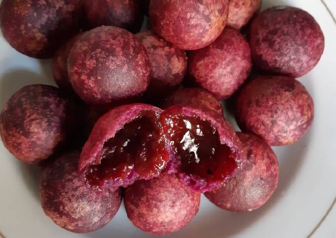 Resep Bola Ubi Ungu Kopong Lumer oleh Siska Silviany - Cookpad