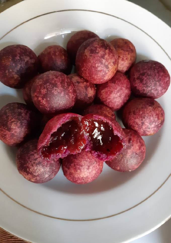 Resep Bola Ubi Ungu Kopong Lumer oleh Siska Silviany - Cookpad