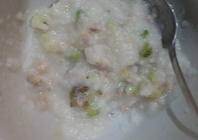 Resep Bubur Daging Ayam Sayur oleh Debbie - Cookpad