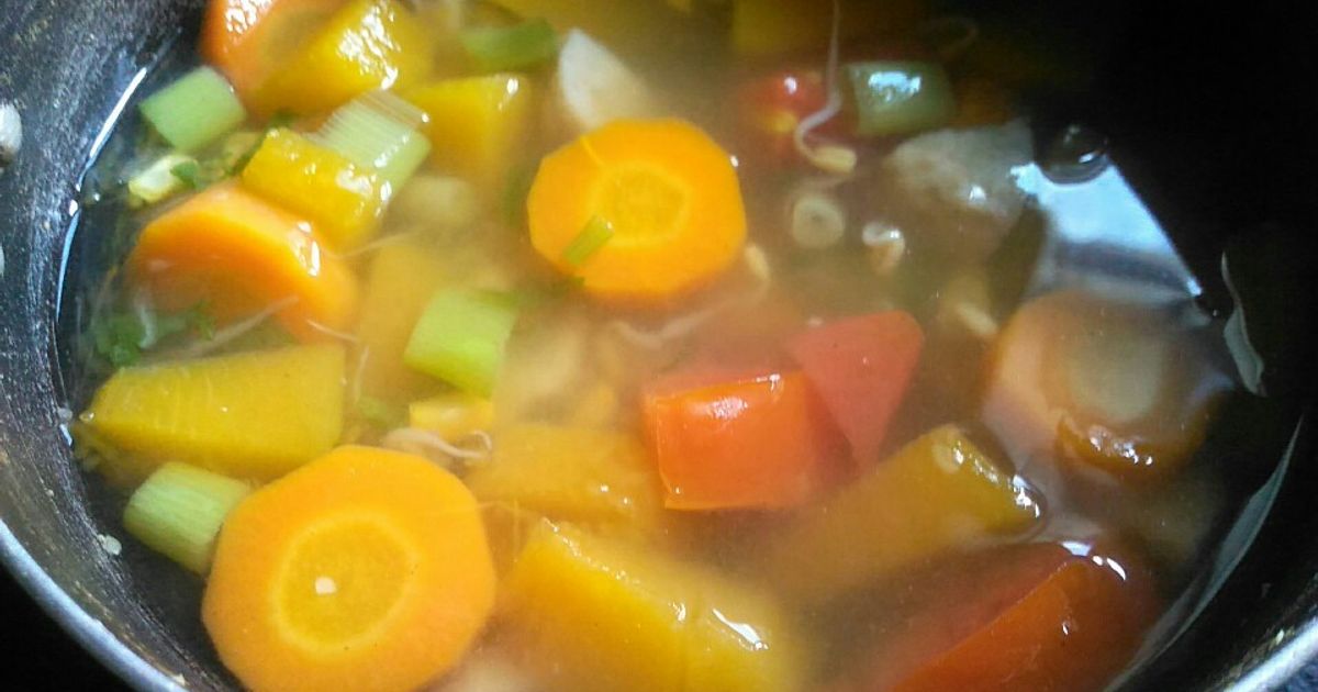 Resep Sop Pumpkin Wortel Simple oleh Nur Istikomah - Cookpad