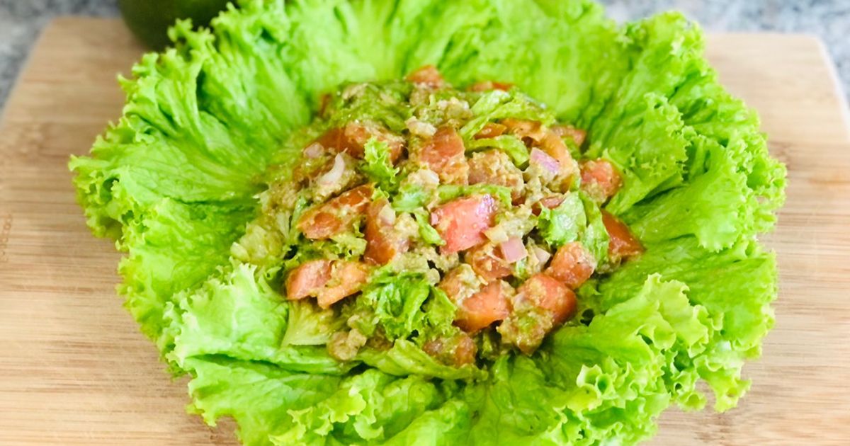 Ensalada De Tuna Aderezada Con Salsa Pesto Y Zumo De Limón Receta de ...