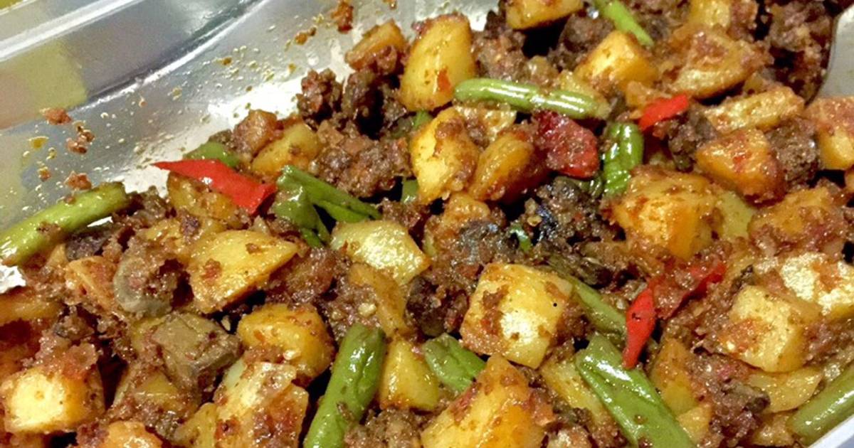 130 resep menu prasmanan nikahan enak dan mudah - Cookpad