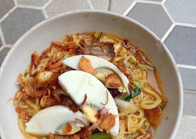 Resep Mi godog surabaya oleh Zaskia Amelia - Cookpad