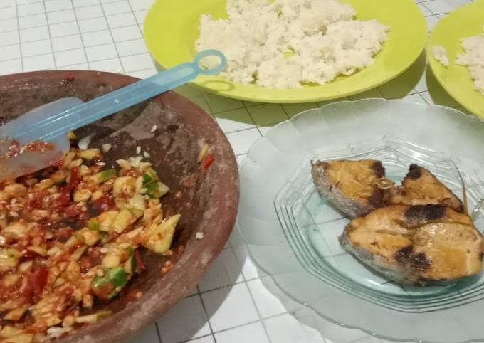 Resep Sambel cah timun atau krai oleh Ratna Widya - Cookpad