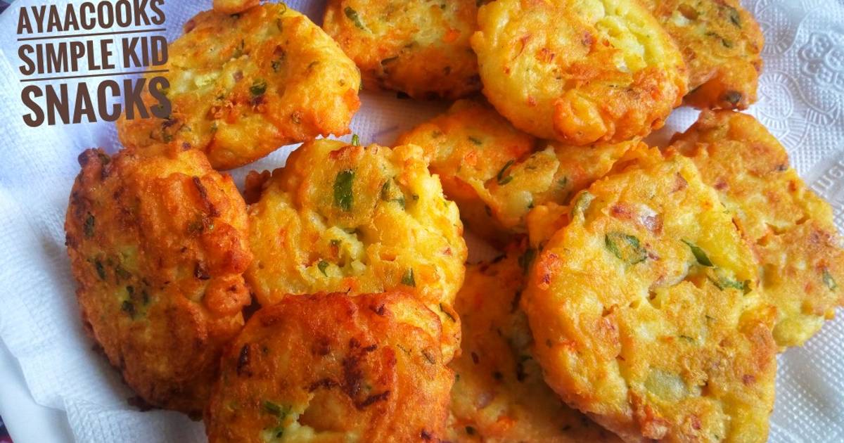 Mash Potato Cakes Recipe by Free 2Roam - Cookpad