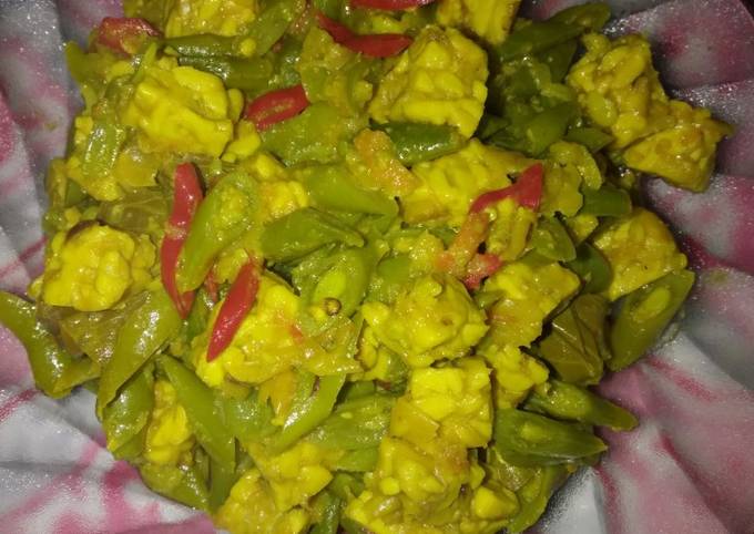 Resep Buncis tempe bumbu kuning oleh Sina Ayuningtyas - Cookpad