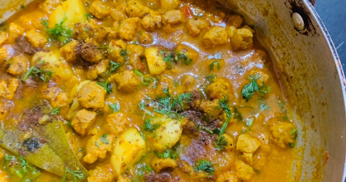 Soya Chunks And Aloo Masala Recipe by Swagatika - Cookpad