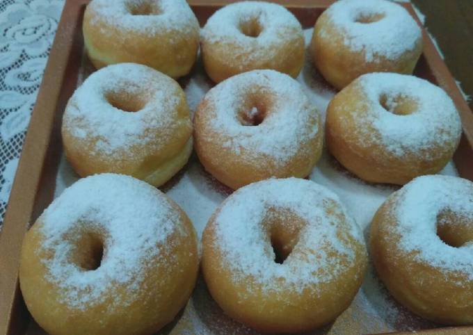 Resep Donat gendut tabur gula gula oleh Anabella - Cookpad