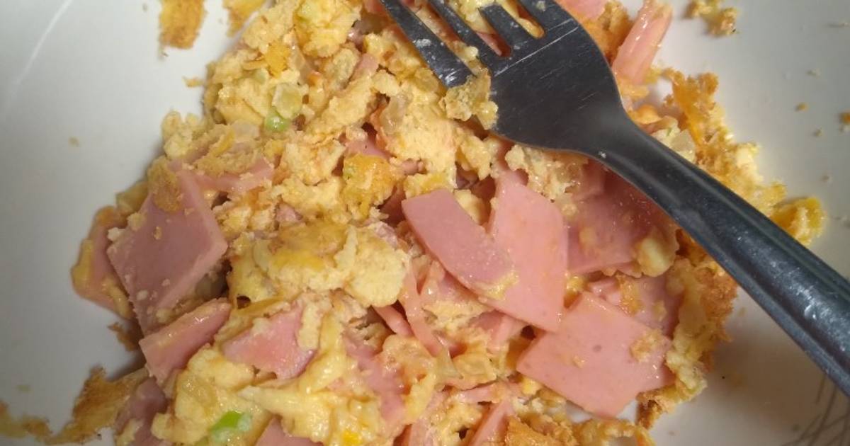 Huevos revueltos/batidos con mortadela Receta de Nathalia Ballen- Cookpad