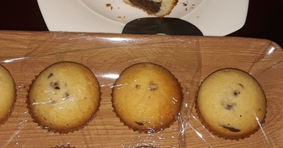 Zebra Cup Cakes Recipe by Aisha Sada - Cookpad