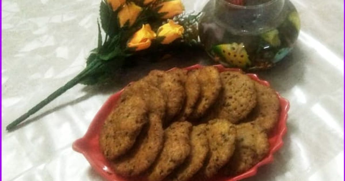 Achari Mathri Recipe By Rajni Aggarwal