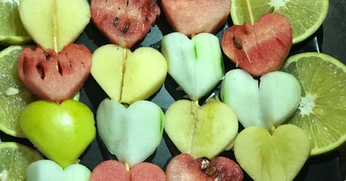 Fruit kebab Recipe by Jiddarh Kitchen - Cookpad