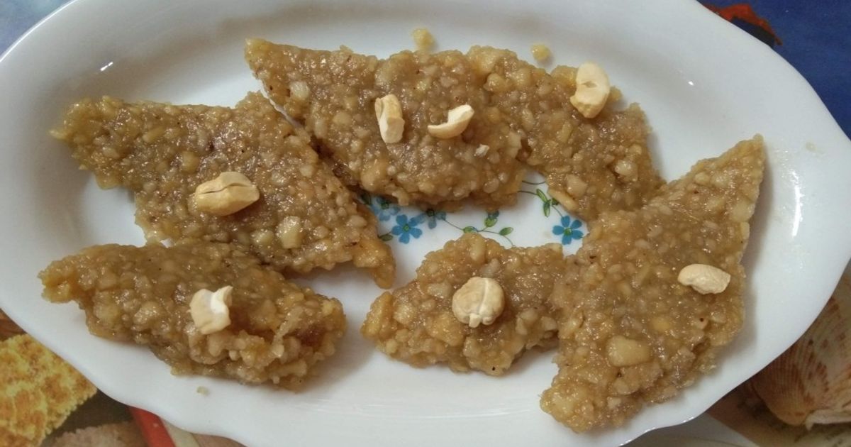 Kaju Burfi Recipe by Krishna Biswas - Cookpad