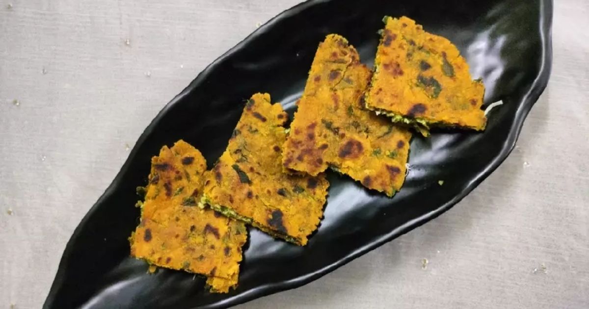Thepla Cheese Sandwich Recipe by Jigisha Modi - Cookpad
