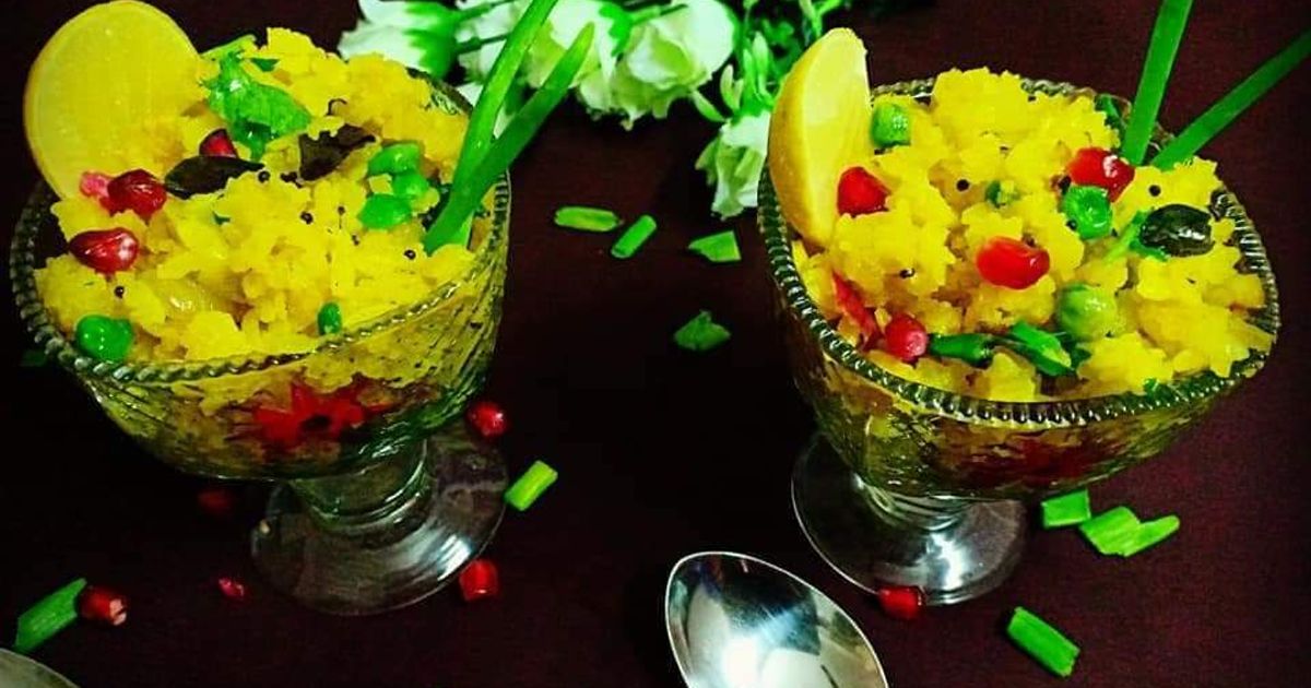 Peas Spring Onions Poha Recipe by Satya Jha - Cookpad