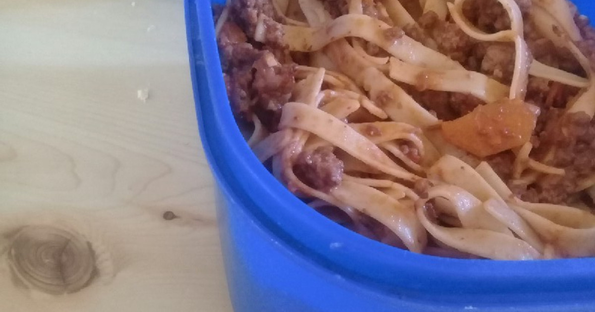 Fideos Con Tuco, Carne Picada Y Fideos Cinta Receta de Mariposa