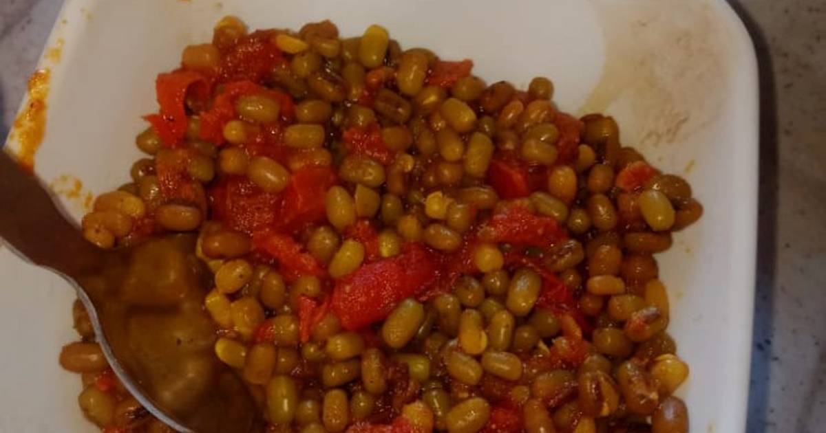 Moong moth Recipe by Nishi Zha - Cookpad