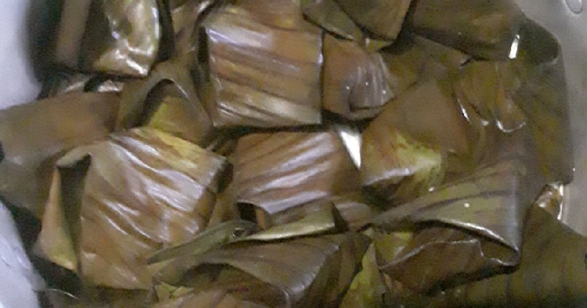 Resep Lepat Bugis Ketan oleh SaRa VisRie - Cookpad