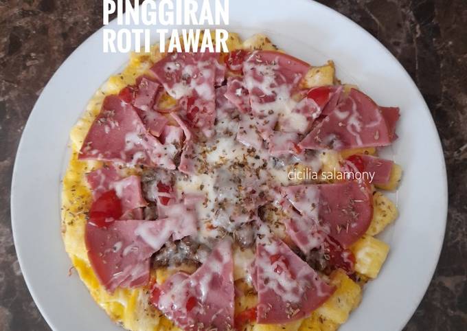 Resep Pizza Teflon Pinggiran Roti Tawar oleh Cicilia Yustina Salamony ...