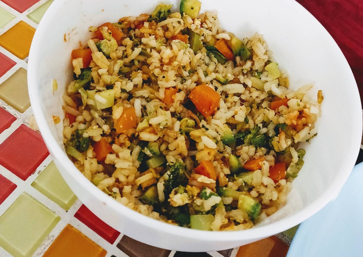 Yakimeshi de verduras Receta de Odeth Chavez- Cookpad