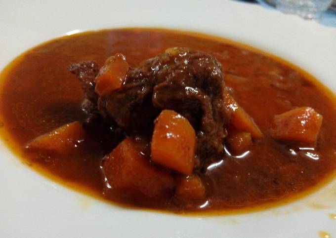 Brown beef stew (ragoût de boeuf) Recipe by Chef Nitra - Cookpad
