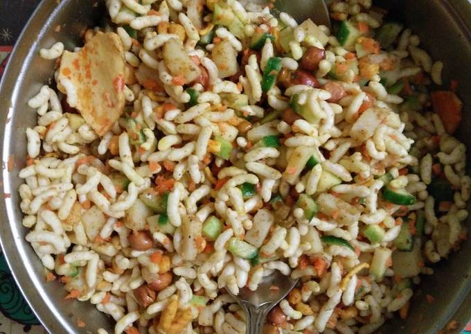 Bengal style jhalmudi Recipe by Anuradha Saxena - Cookpad