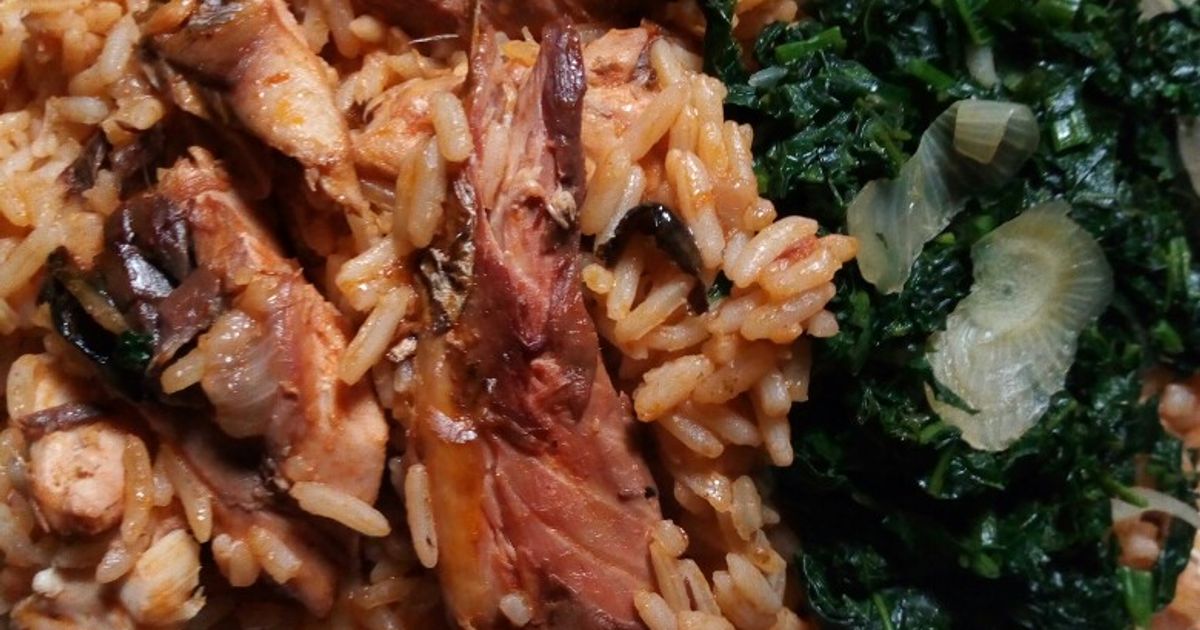 Smoked Fish Jollof Rice And Vegetables Recipe by Annie Pius - Cookpad