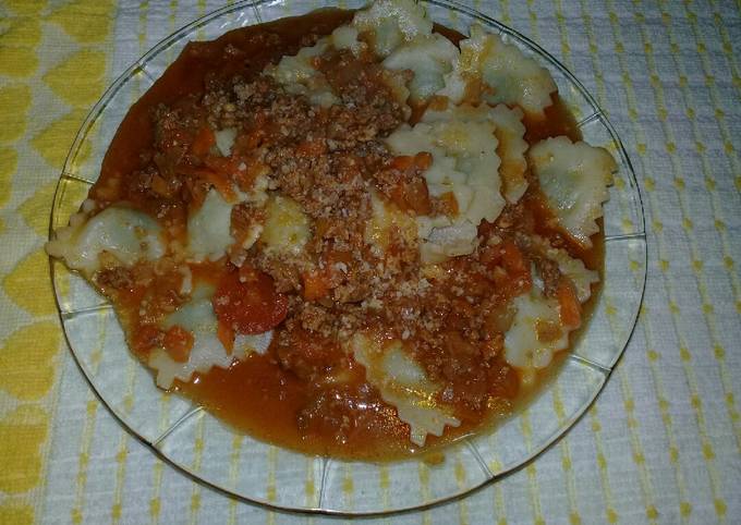 Ravioles con boloñesa!!!😃👌 Receta de Sonia Pizarro- Cookpad