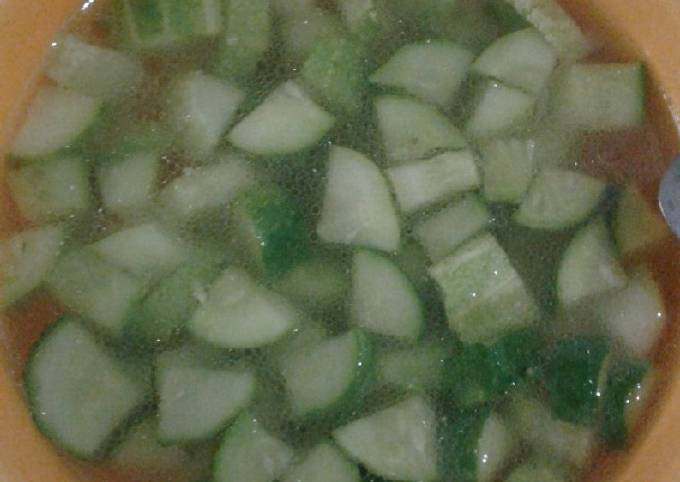 Resep Sayur timun bening oleh Eka Lestari - Cookpad