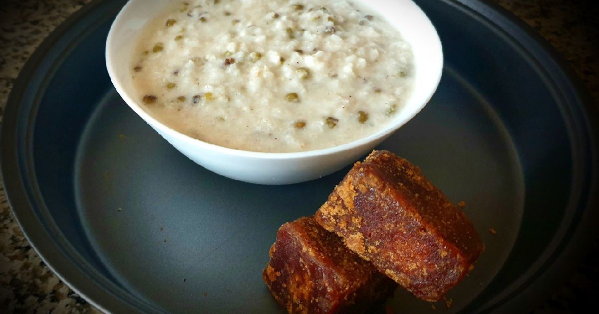 Padenghi Ganji (Whole Moong Rice Porridge) Recipe by Prathi's Zaaika ...