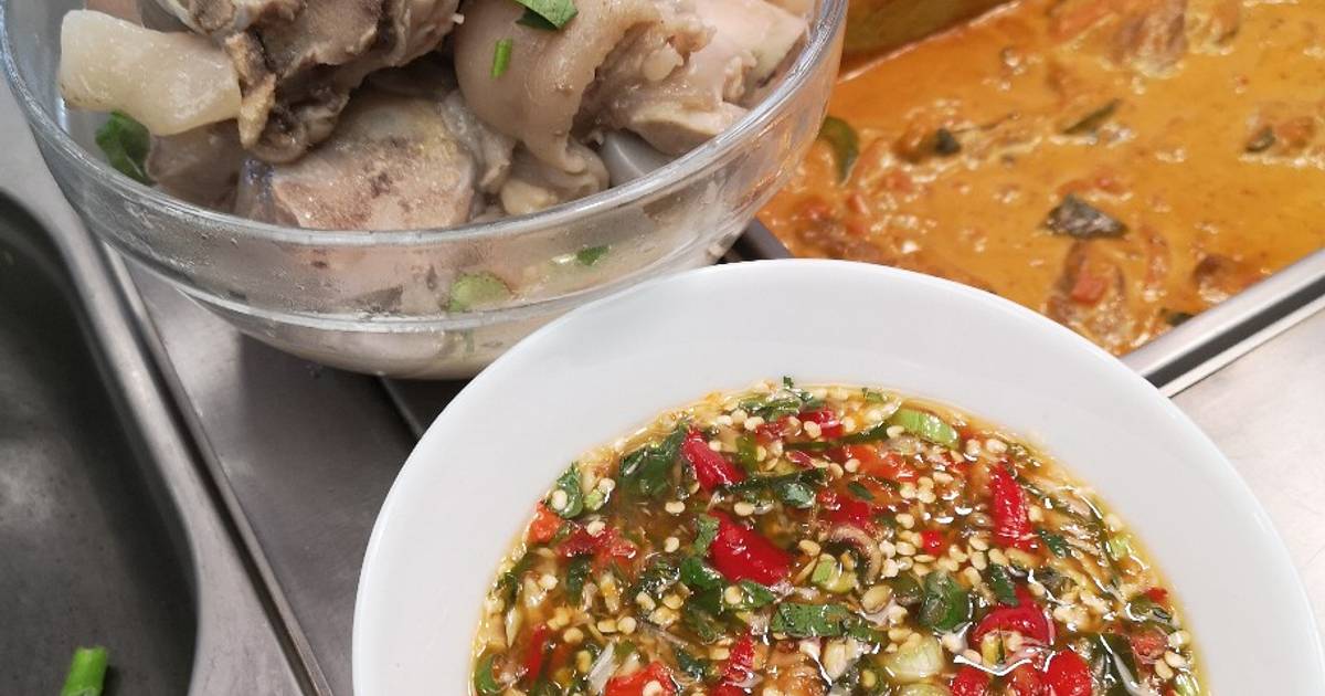 สูตร ต้มเปื่อย ขา หมู กับ น้ำจิ้ม สามรส โดย Anusit Sawaddee@chef.pong ...