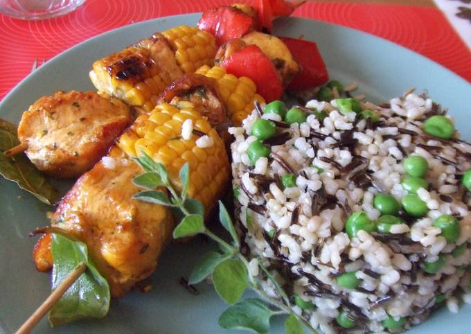 Pinchos de pollo al azafrán Receta de Cuqui Bastida- Cookpad