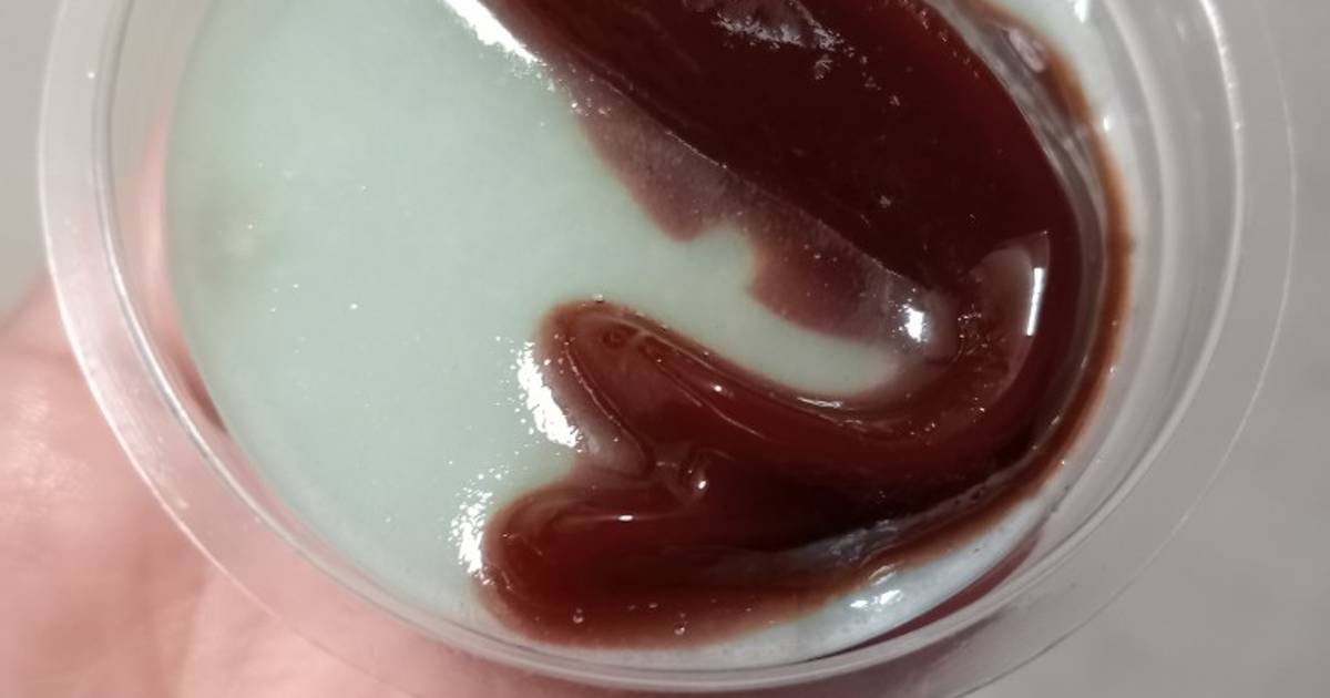 Resep Puding ocean blue biskuit roma oleh KaRina - Cookpad