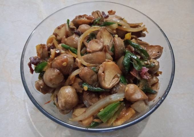 Resep Jamur Merang Lombok Ijo oleh Eunike Kartini - Cookpad