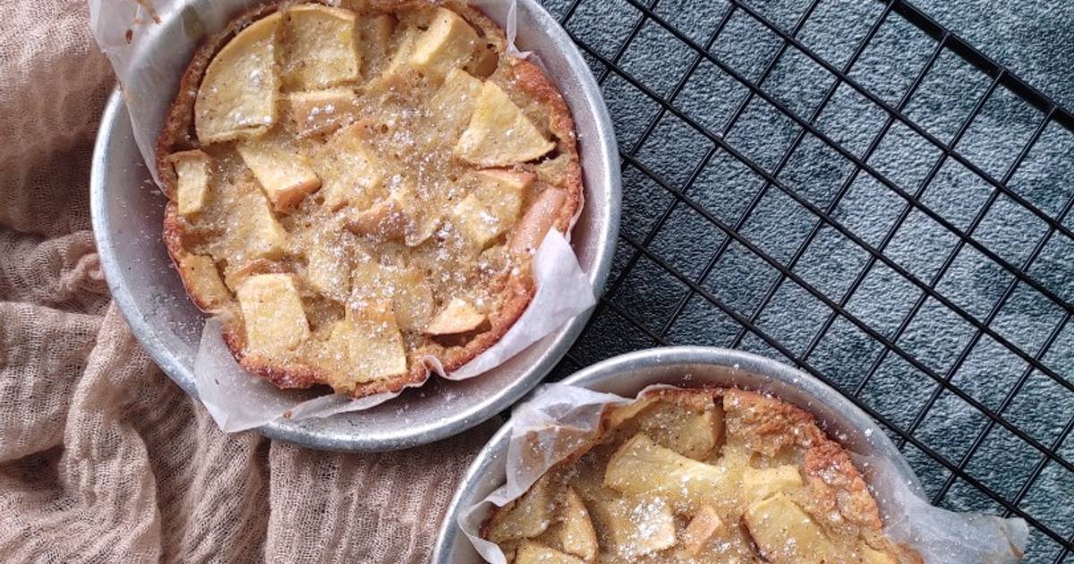 Resep Cake Apel oleh SiRa_UmmuTsa - Cookpad