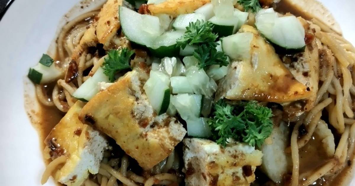 Resep Lontong Mie Tahu Potong oleh aniesaryono - Cookpad