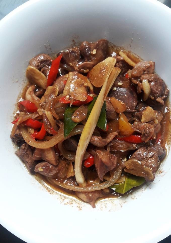 Resep Rempelo ati ayam pedas manis oleh Huswatun Naufa - Cookpad