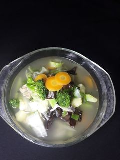 Resep Sayur Sop Daging oleh Hilda Rusdiana - Cookpad