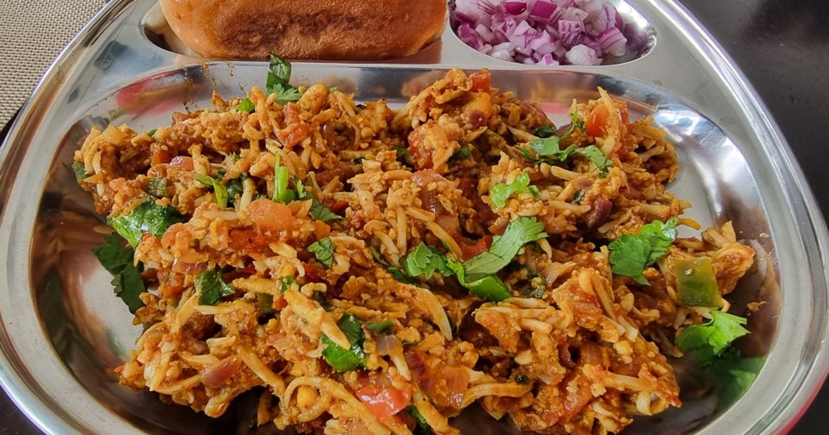 Boiled Egg Bhurji Recipe by Priyangi Pujara - Cookpad