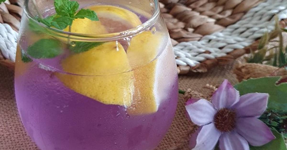 Resep Es Bunga Telang oleh Nining Prastiwi - Cookpad