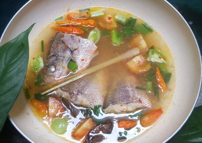 Resep Sup Ikan Ekor kuning oleh Hervin Anggreini - Cookpad
